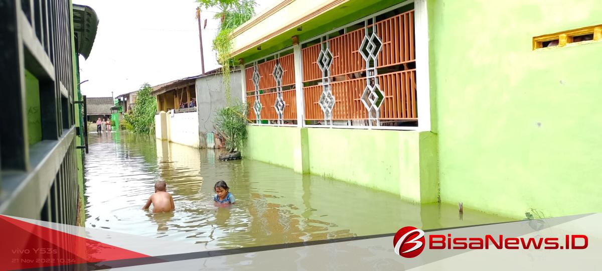 33 Rumah Masih Terendam Banjir Di Martubung