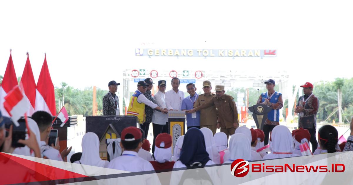 Presiden Republik Indonesia Resmikan Jalan Tol Kisaran - Lima Puluh